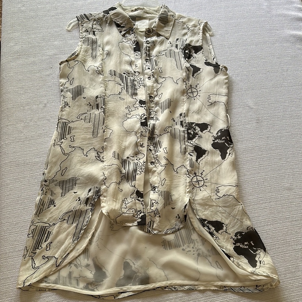 Line&Dot Silk World Map Tunic Size Small Euc - Gem